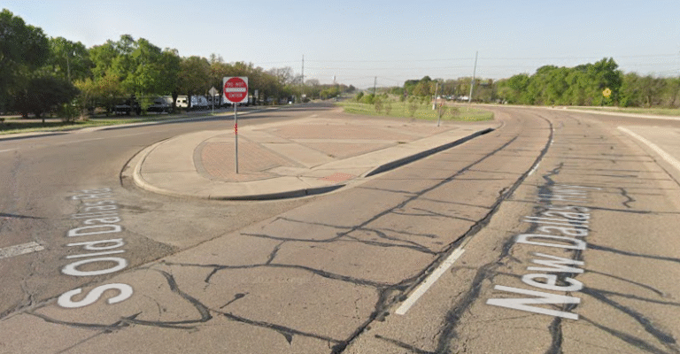 One Killed in Lacy Lakeview Train Accident at Old Dallas Highway and ...