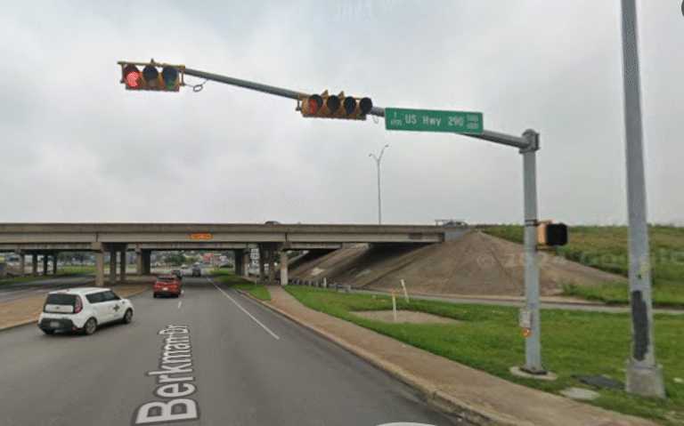 One Injured in Austin Three-Vehicle Collision on Highway 290 and ...